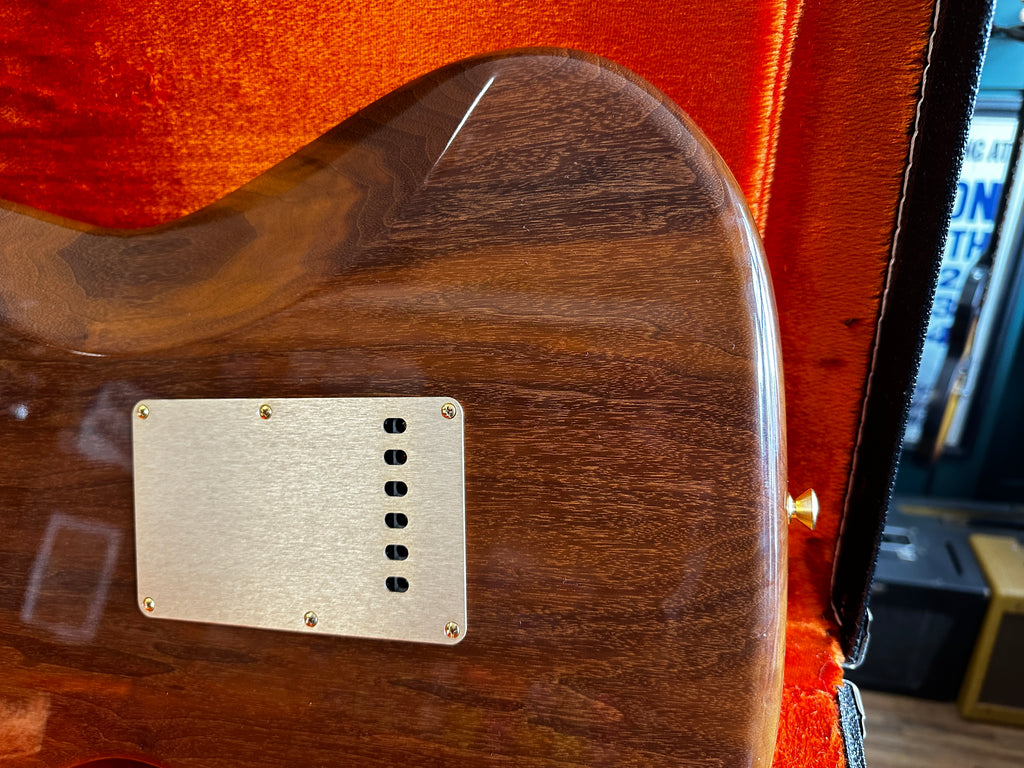 Fender Custom Shop Artisan Claro Walnut Stratocaster 2018 - Some Neck ...