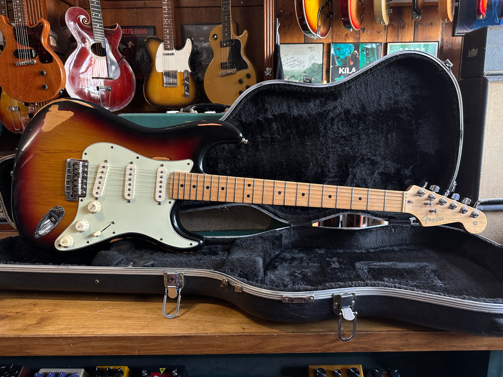 Fender Highway One Stratocaster Sunburst 2005 - Some Neck Guitars