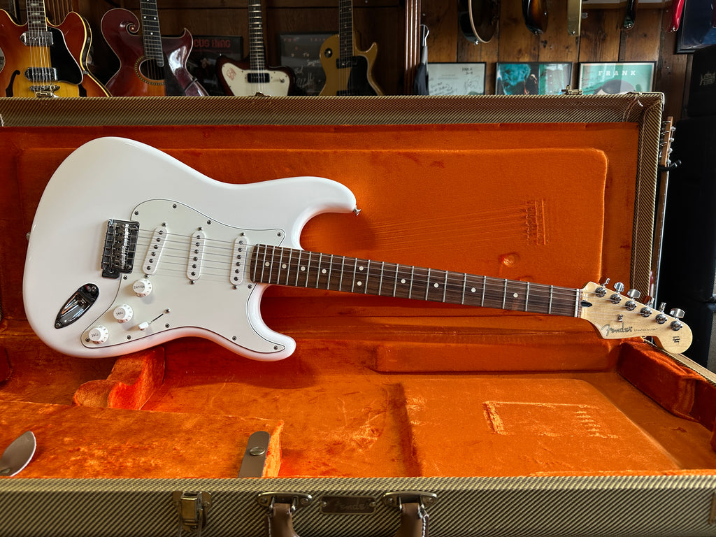 Fender Mexican Stratocaster Standard Olympic White 2019 - Some Neck Guitars