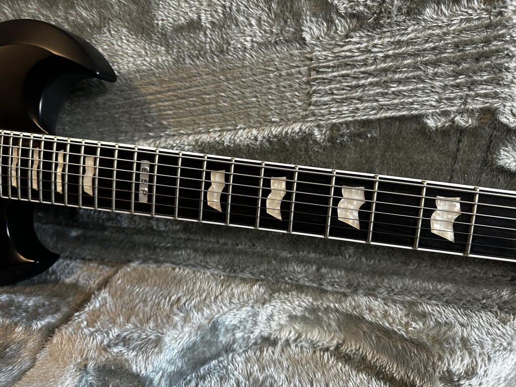 ESP Standard Viper 7 Black Satin 2011 - Some Neck Guitars