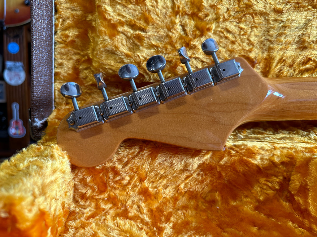 Fender Mark Knopfler Artist Series Signature Stratocaster Dakota Red 2 ...