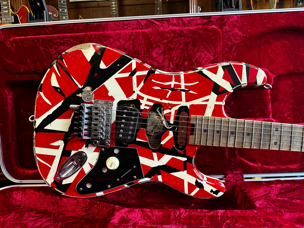 EVH Striped Series Frankie - Some Neck Guitars