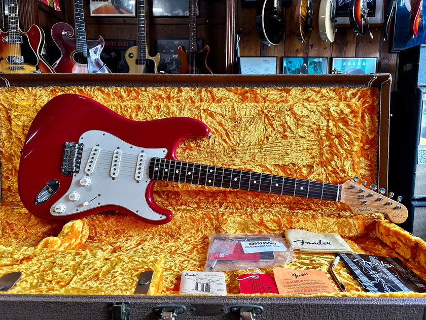 Fender Mark Knopfler Artist Series Signature Stratocaster Dakota Red 2 ...