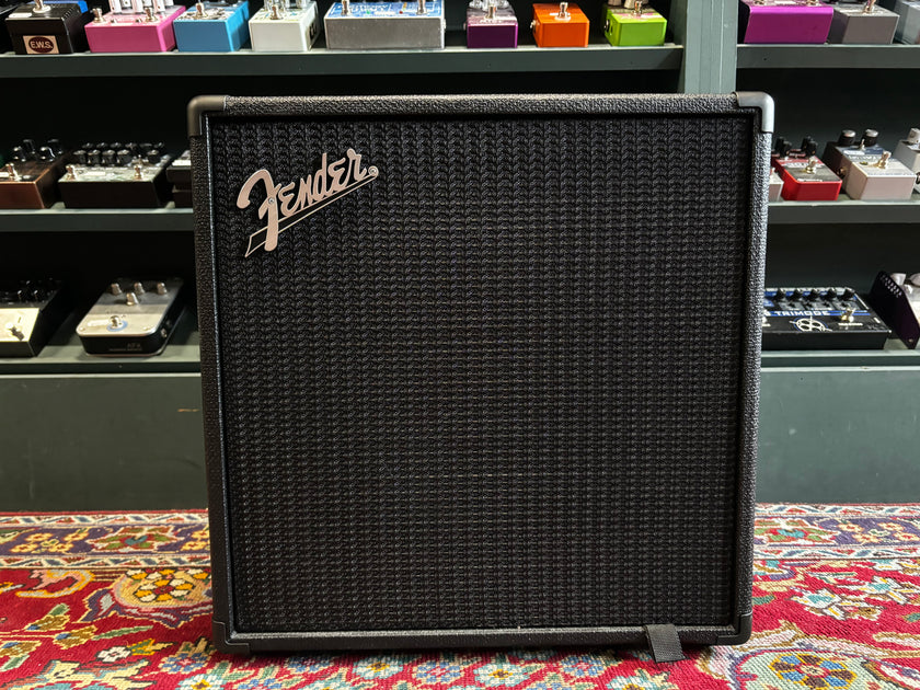 Fender Rumble Studio 40 Bass Combo - Some Neck Guitars