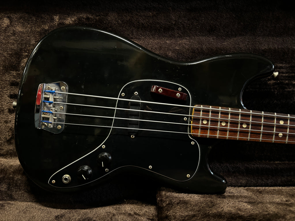 Fender Musicmaster Bass Black 1976 - Some Neck Guitars