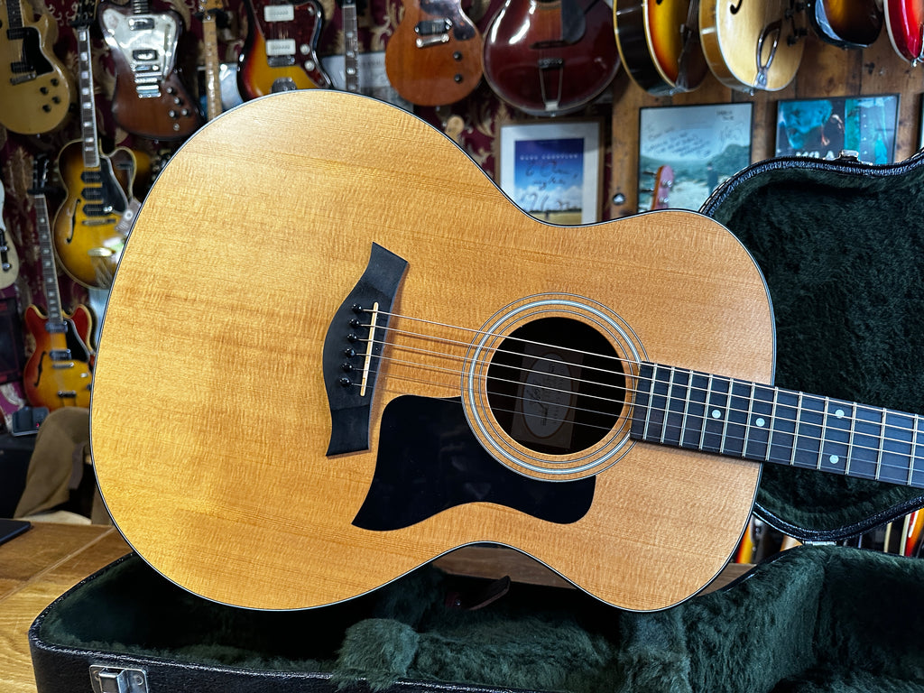 Taylor 114e Natural 2015 - Some Neck Guitars