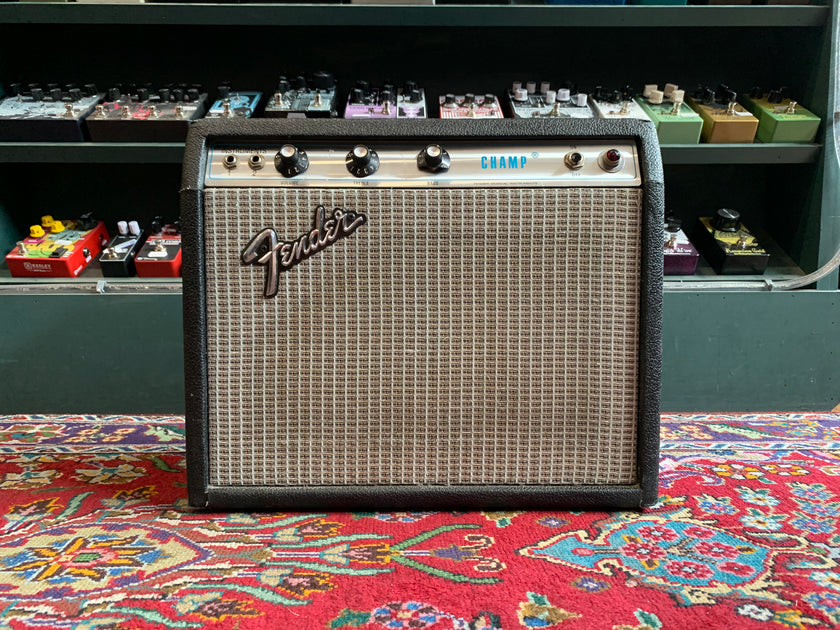 Fender Champ Silverface 1974 - Some Neck Guitars