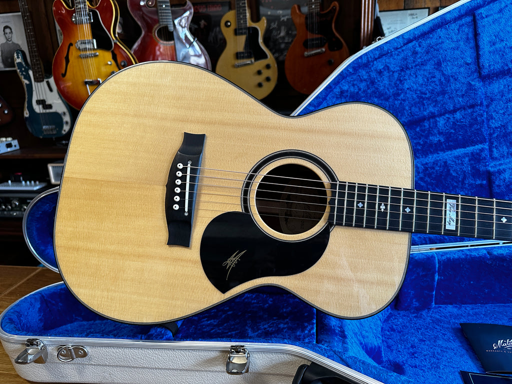 Maton Vera May Limited Edition 2019 - Some Neck Guitars