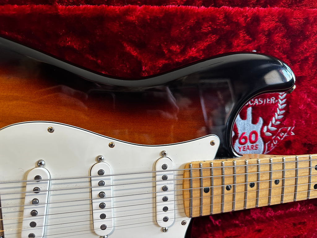 Fender 60th Anniversary Commemorative American Standard Stratocaster 2 ...