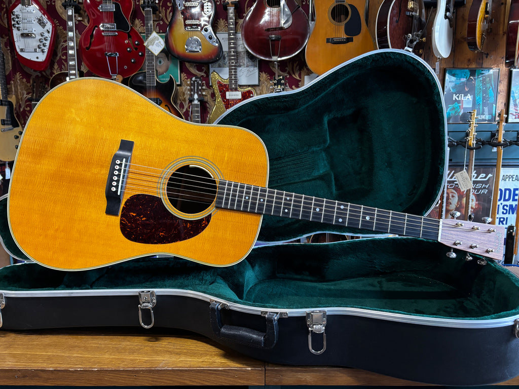 Martin D-28 Natural 2017 - Some Neck Guitars