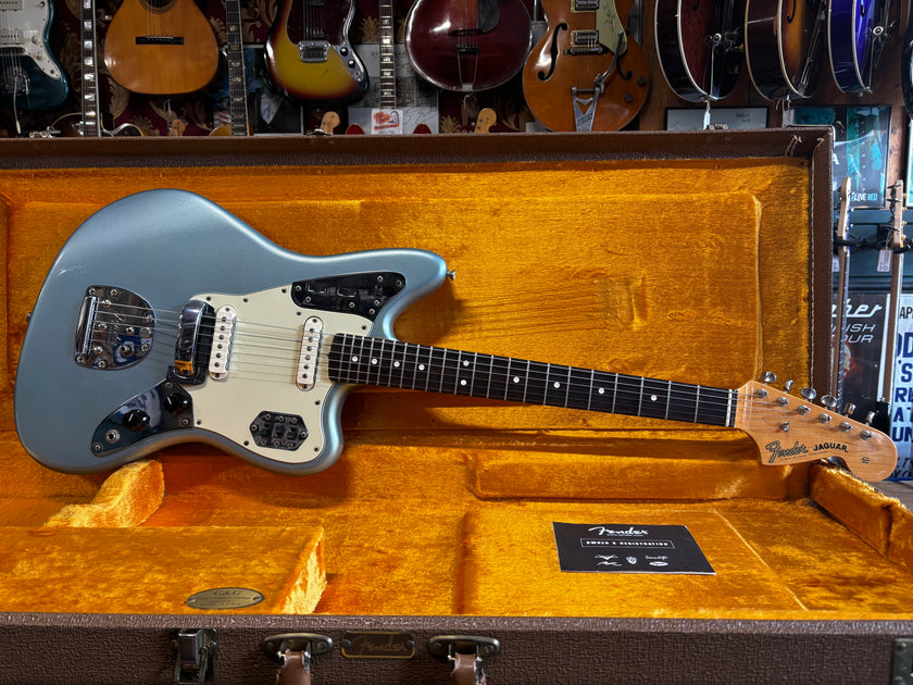 Fender American Vintage Reissue '62 Jaguar Ice Blue Metallic 2005 - Some Neck Guitars
