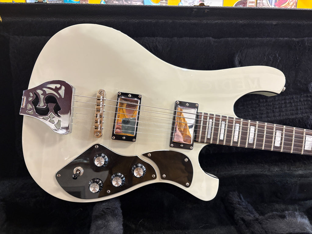 Schecter Diamond Series Prototype Ex. The Cure 2007 - Some Neck Guitars
