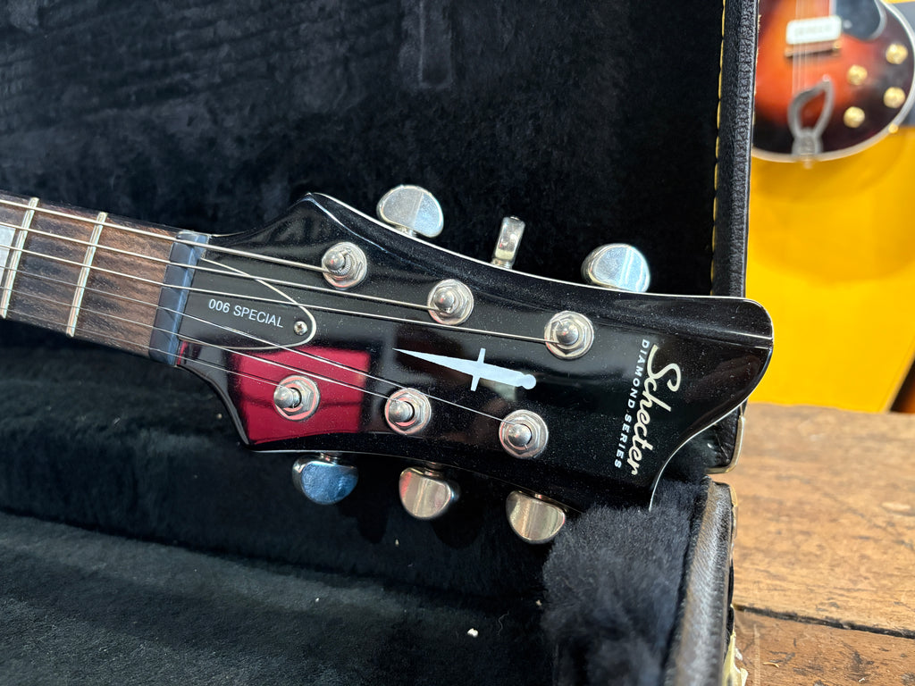 Schecter Diamond Series Prototype Ex. The Cure 2007 - Some Neck Guitars