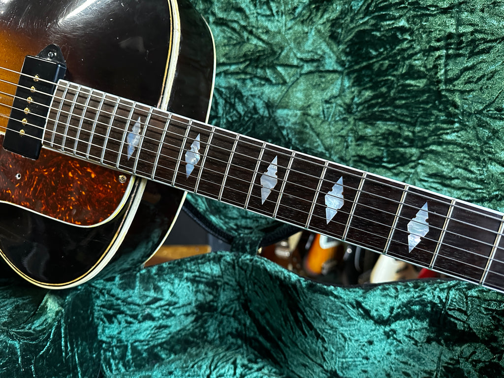 Epiphone Triumph Sunburst 1939 - Some Neck Guitars