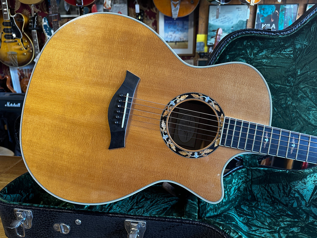 Taylor 614 CE L30 30th Anniversary Flamed Maple 2004 - Some Neck Guitars