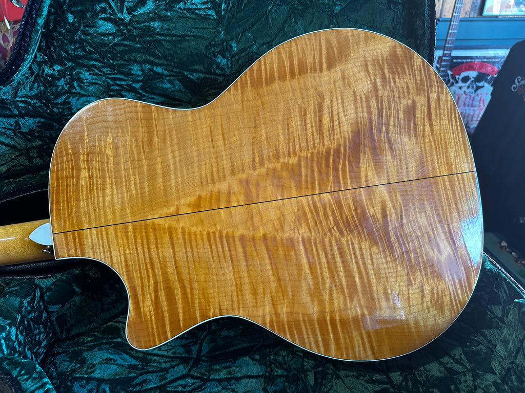 Taylor 614 CE L30 30th Anniversary Flamed Maple 2004 - Some Neck Guitars