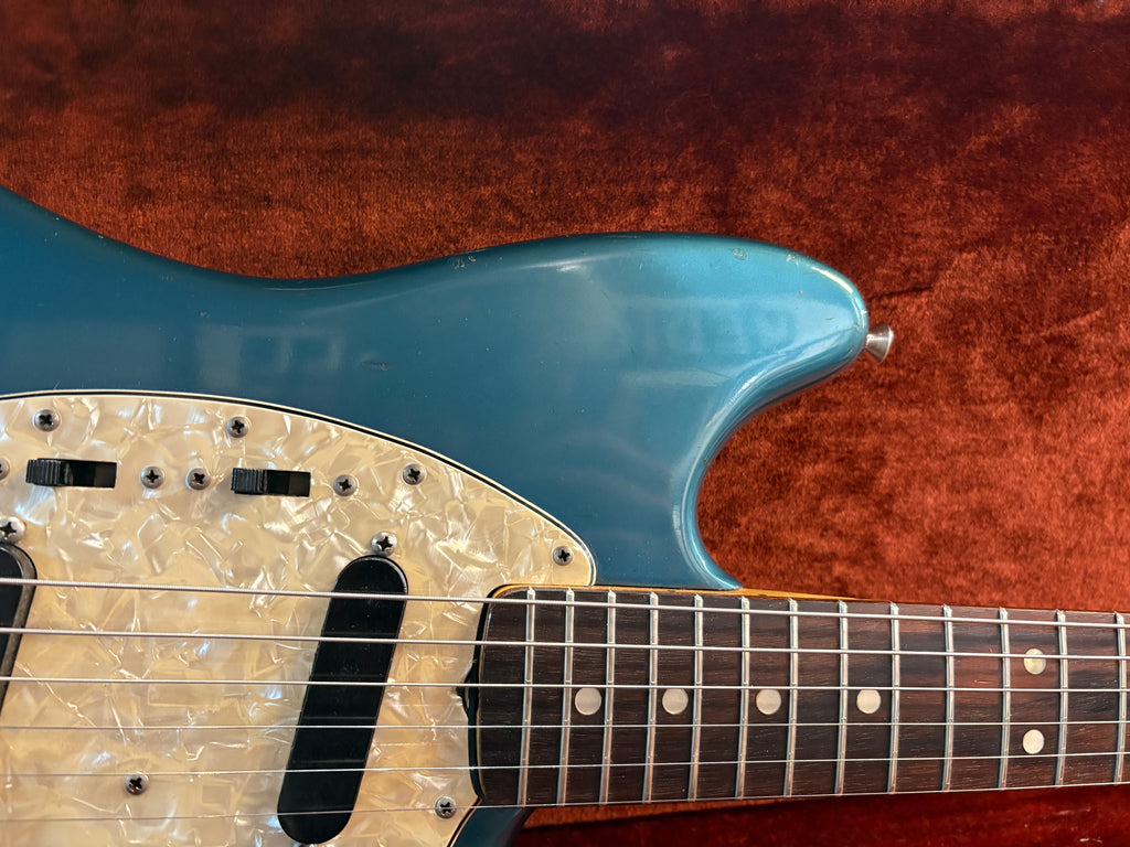 Fender Mustang Competition Burgundy 1973 - Some Neck Guitars