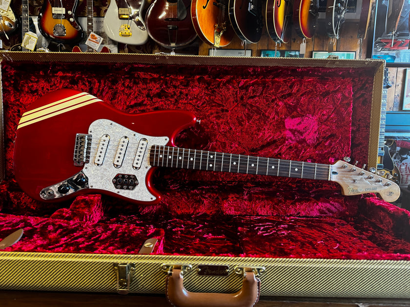Fender Deluxe Series Cyclone II Candy Apple Red 2003 - Some Neck Guitars