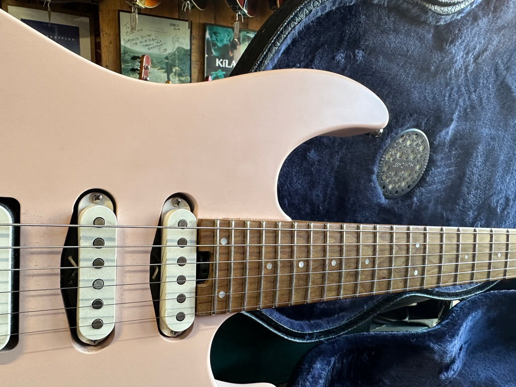 Charvel Pro-Mod DK24 HSS Shell Pink 2019 - Some Neck Guitars
