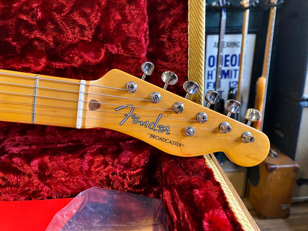 Fender 70th Anniversary Broadcaster 2020 - Some Neck Guitars