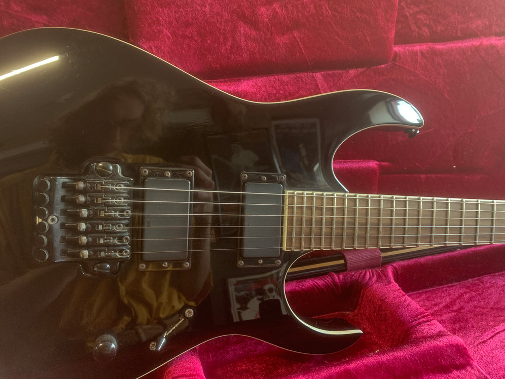 Ibanez MTM2 2009 - Some Neck Guitars