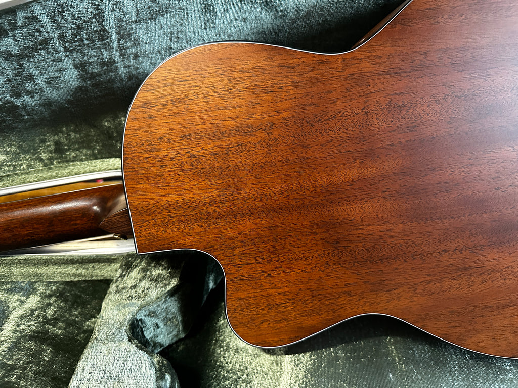 Martin 000C12-16 Nylon Crossover 2020 - Some Neck Guitars