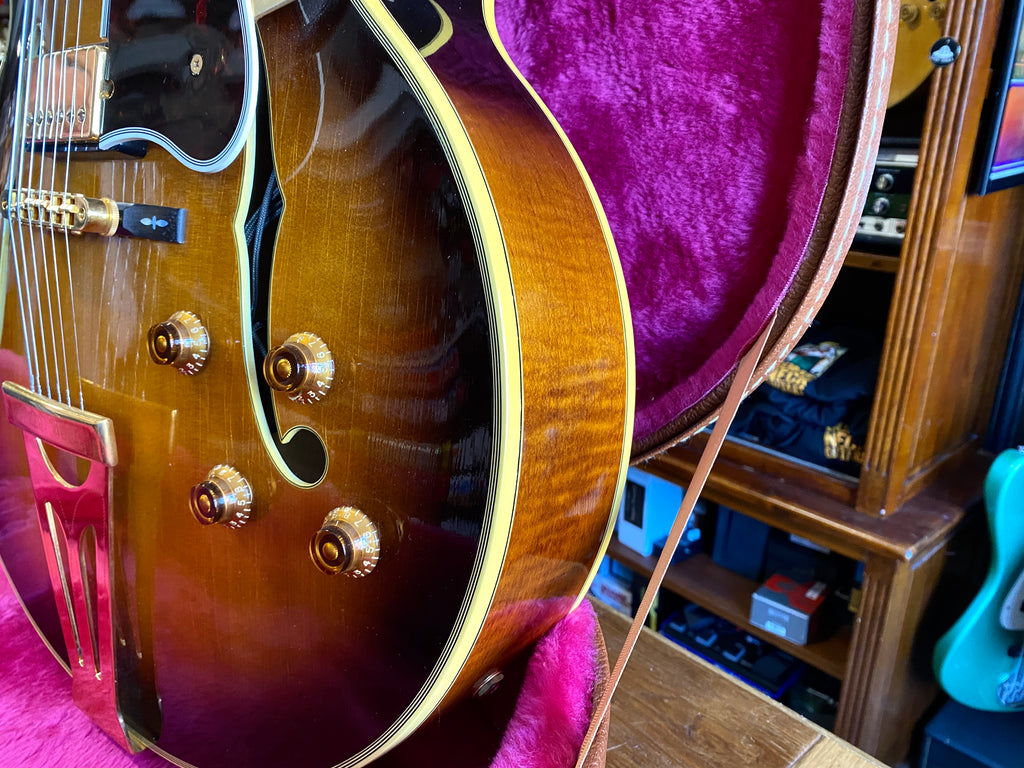 Gibson Super 400 Master Model 1992 - Some Neck Guitars