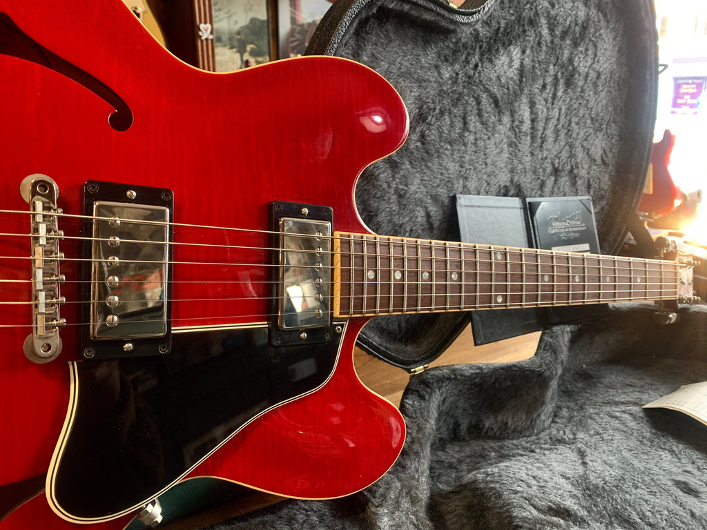 Gibson Custom Shop ES-335 2009 - Some Neck Guitars