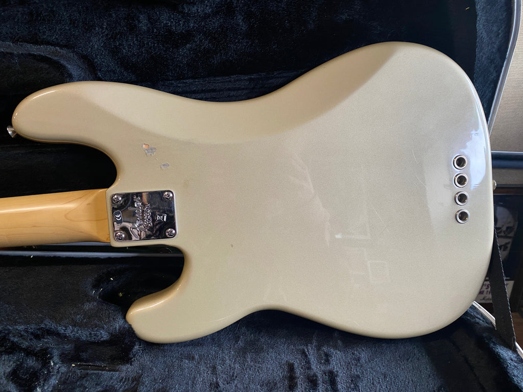 Fender American Standard Precision Bass Inca Silver 2006 - Some Neck ...
