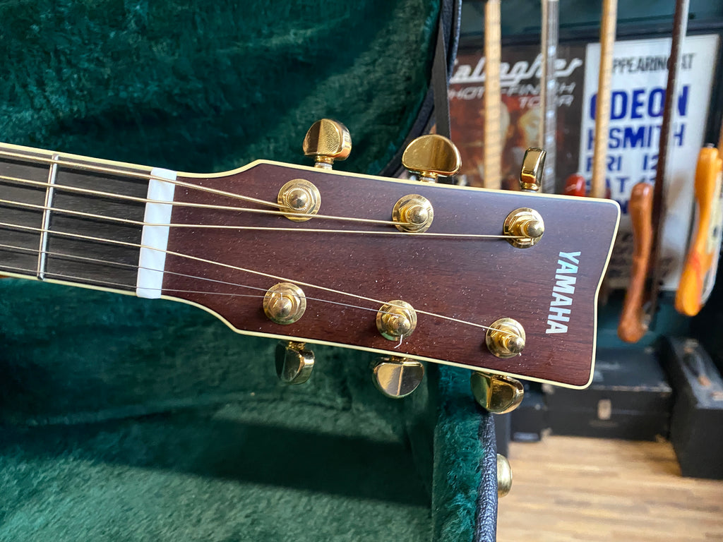 Yamaha LL16 - Some Neck Guitars