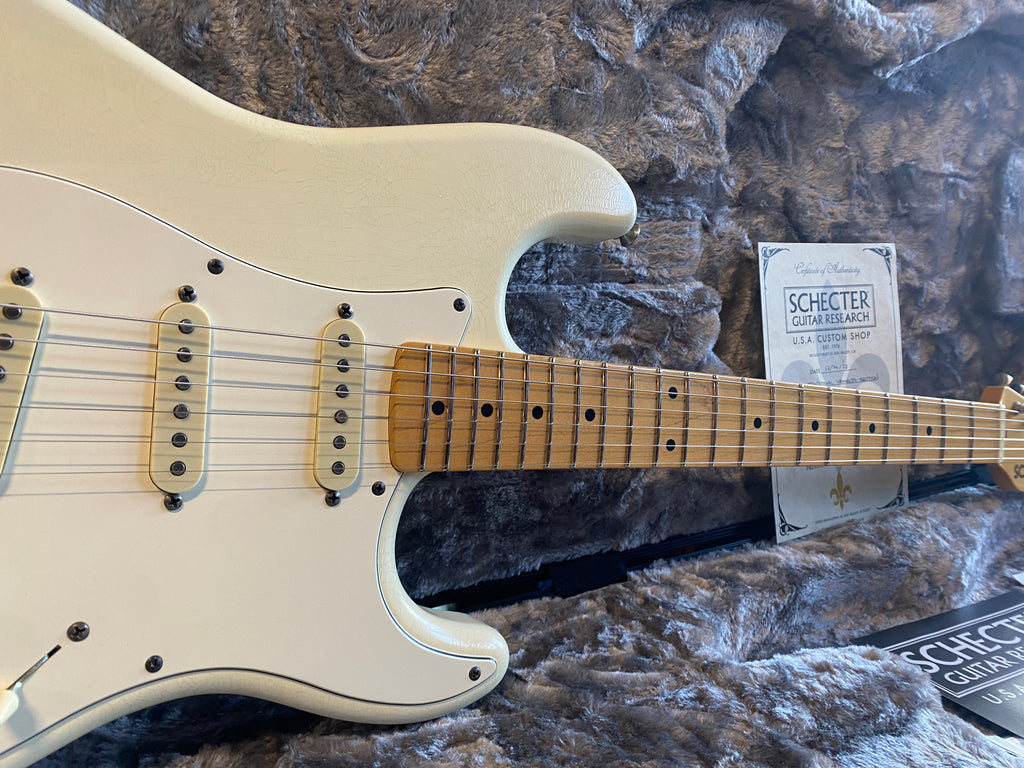 Schecter Custom Shop Traditional Wembley Edition Vintage White 2017 ...