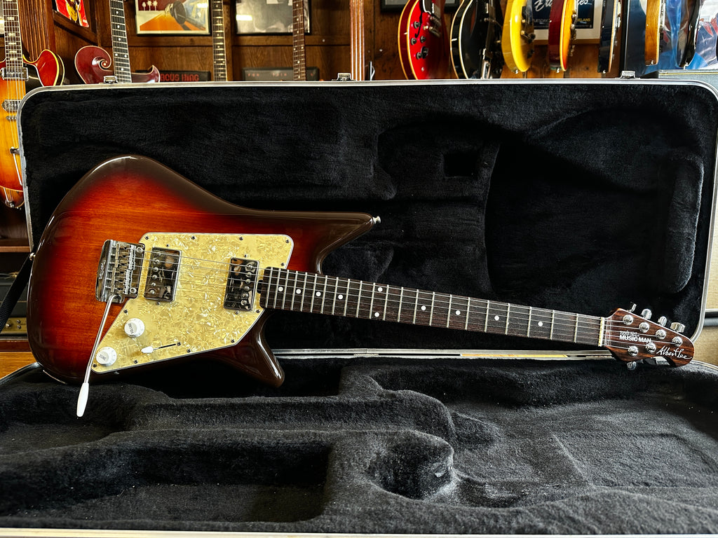 Ernie Ball Music Man Albert Lee HH Sunburst 2011 - Some Neck Guitars