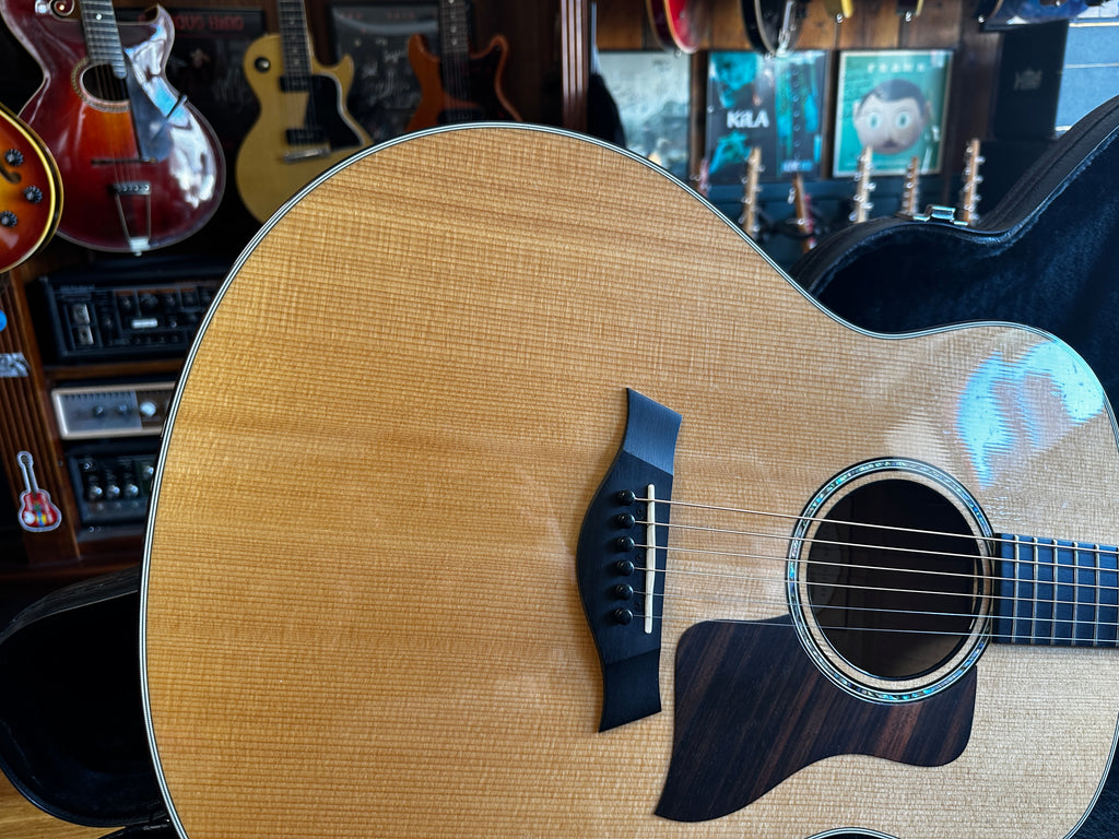 Taylor 618e Grand Orchestra 2015 - Some Neck Guitars