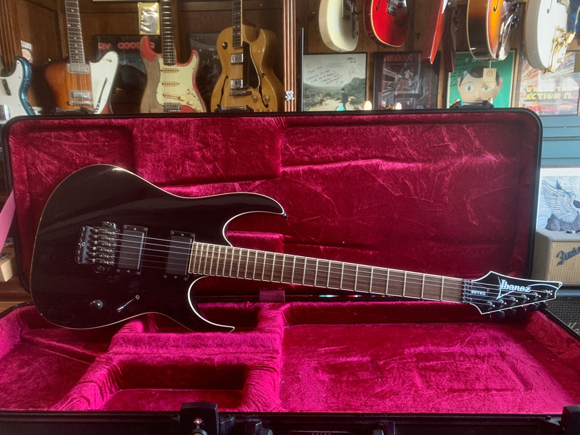 Ibanez MTM2 2009 - Some Neck Guitars