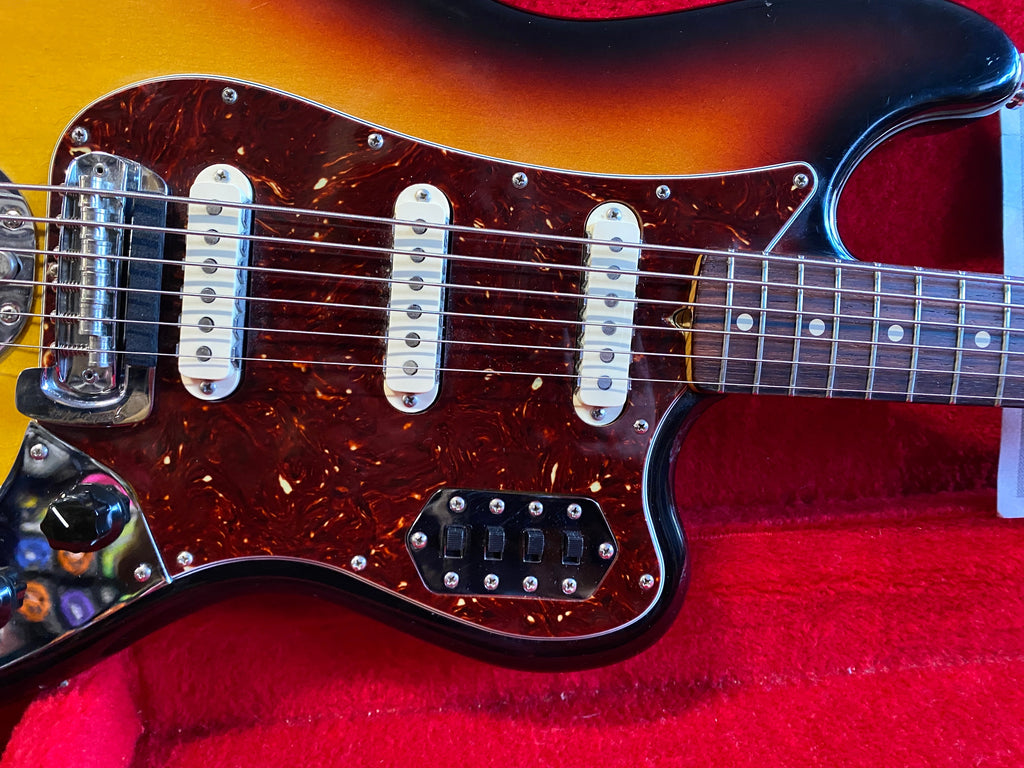 Fender Custom Shop Bass VI Sunburst 2006 - Some Neck Guitars