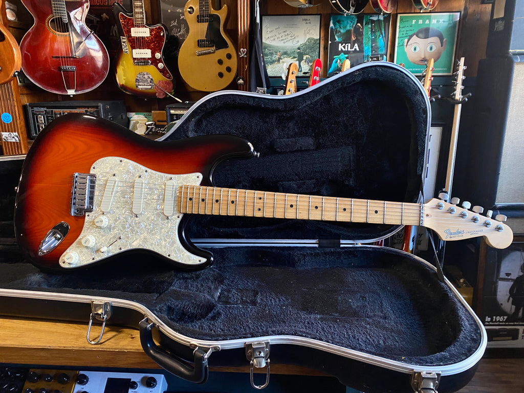 Fender Strat Plus Deluxe Sunburst 1993 - Some Neck Guitars