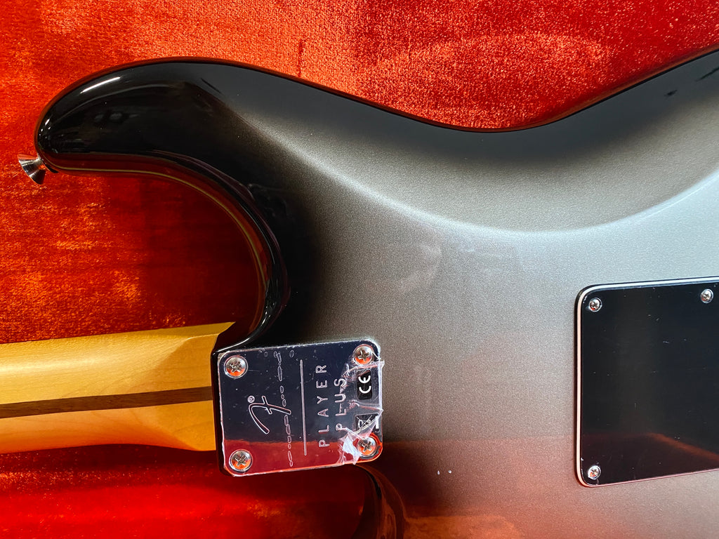 Fender Player Plus Stratocaster HSS Silverburst 2021 - Some Neck Guitars