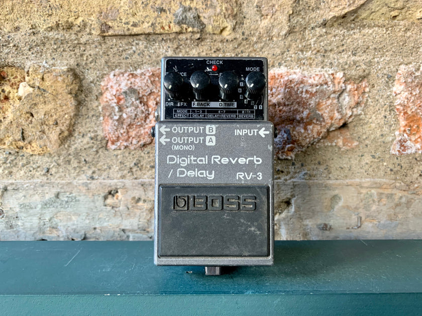 Boss RV-3 Digital Reverb / Delay - Some Neck Guitars