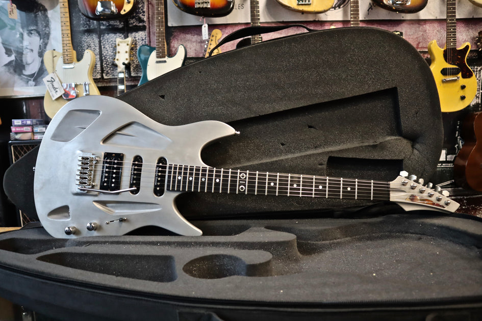 Aristides Instruments 010 - Some Neck Guitars