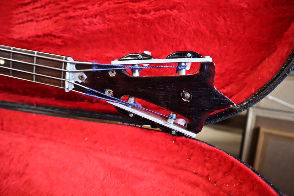 Wandre Etrurian Bass 1960's - Some Neck Guitars