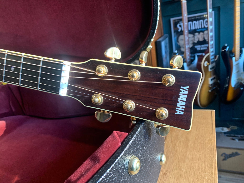 Yamaha LL16 - Some Neck Guitars