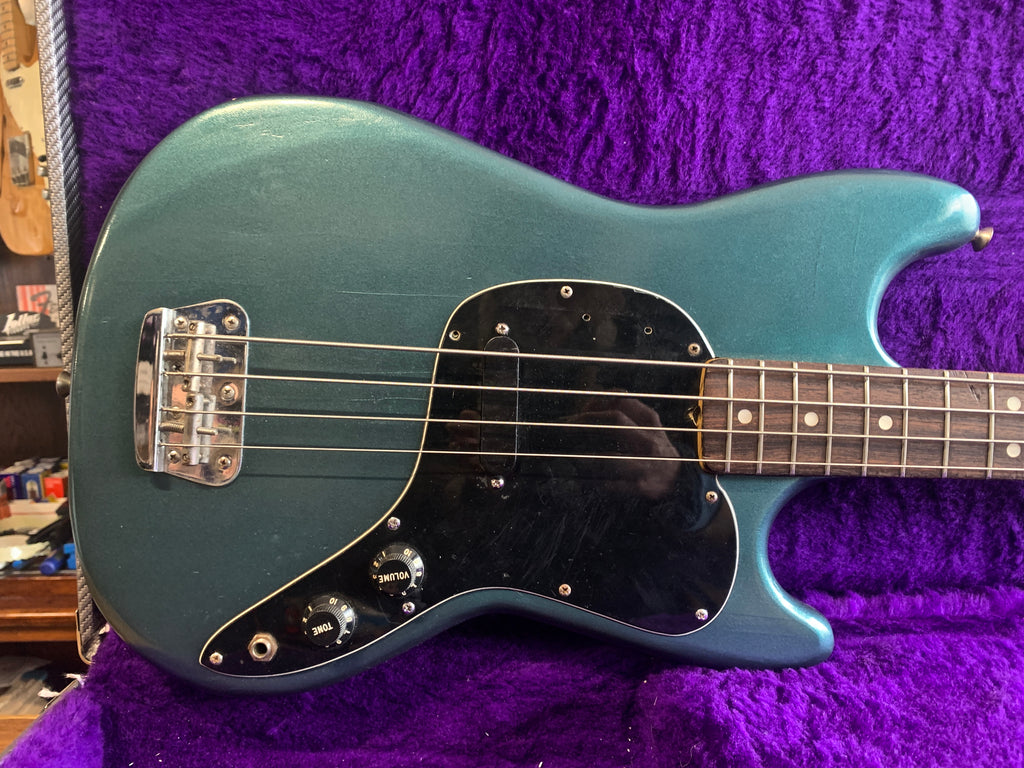 Fender Musicmaster Bass 1978 - Some Neck Guitars