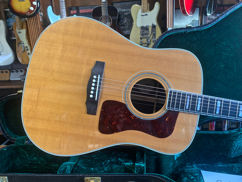 Guild D-55 2013 - Some Neck Guitars